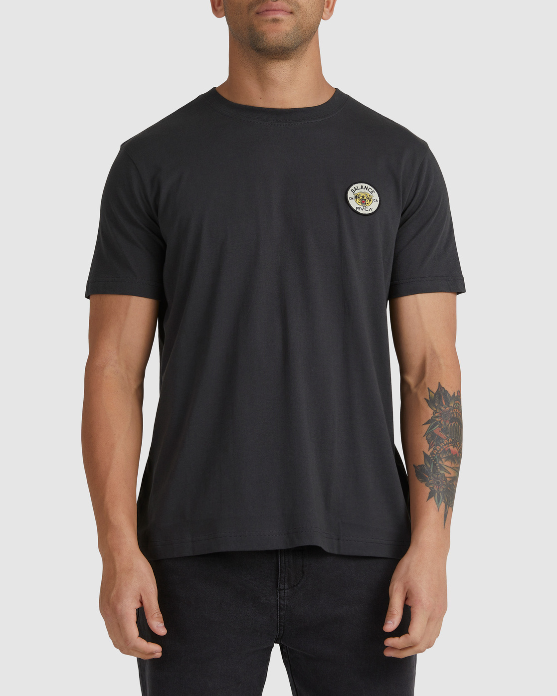 RVCA Tee Toro Pirate Black